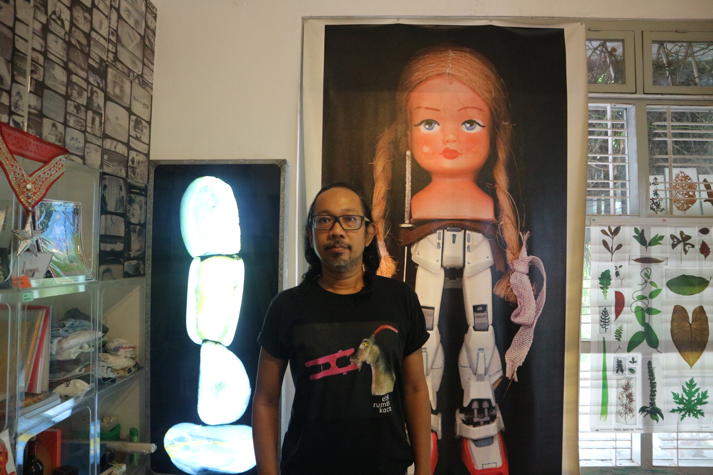 Angki Purbandono: Dari Scanography Hingga Ganja – Aris Setyawan